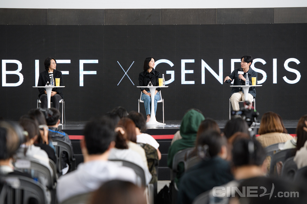 #BIFF 2호 [화보] '글리치' 오픈토크 배우 전여빈, 류경수 노덕 감독